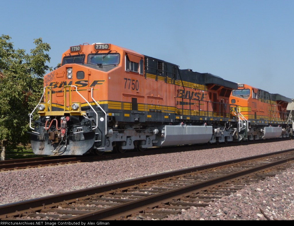 BNSF 7750 Westbound